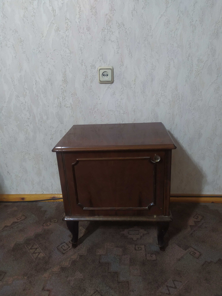 шкаф трехдверный