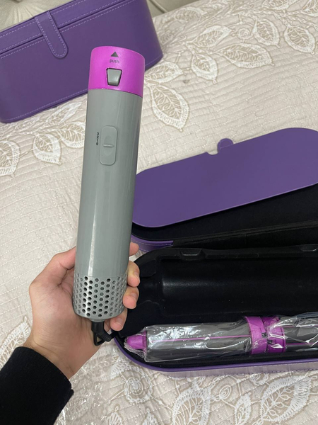 Фен Dyson хорошее качество.