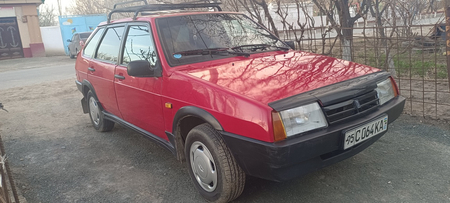 Lada 2109 satiladi