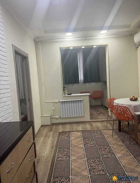 Сдается 2/1/4 квартира в Чиланзарском р-не 8 квартал (J 1026)