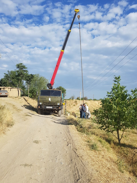 Manipulyator ustanovkasi sotiladi