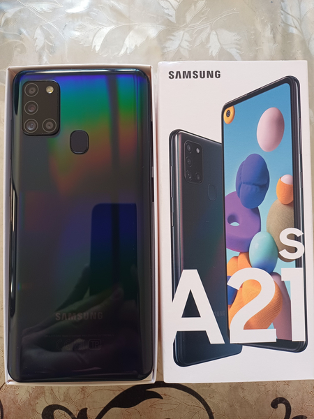 Samsung A21s va A11 telefonlar sotiladi!