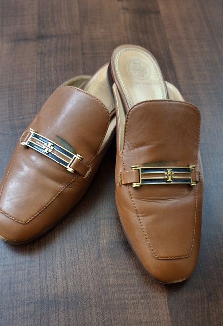 Мюли из кожи от бренда Tory burch б.у в хорошем состоянии оригинал