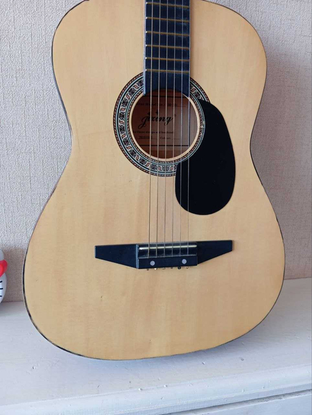 Gitara 39razmer model-DD381