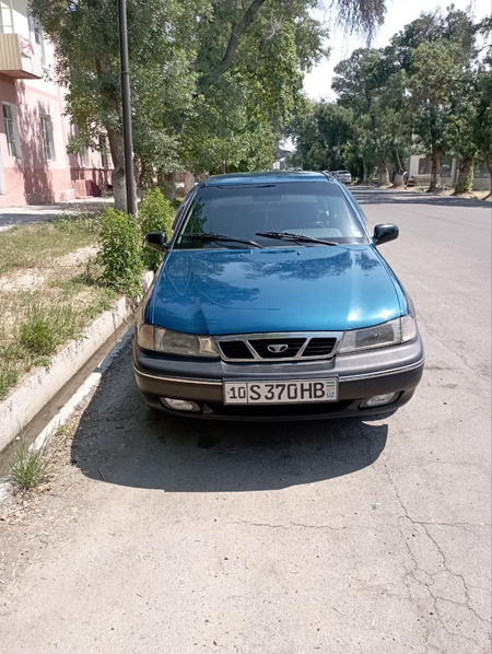 Нексия 1 сотилади
