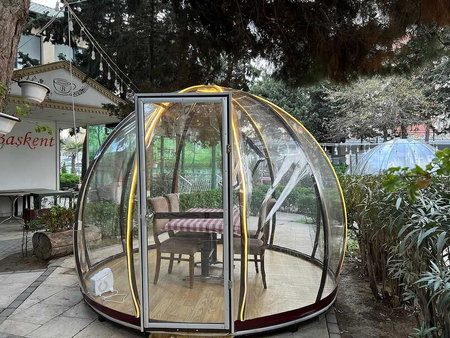 Iglo. Oynali Gumbaz