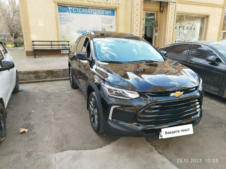 Mashina kraskasi toza hali kop minilmagan balonlari yangi