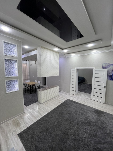 Dacha charvak bez makler Travertin