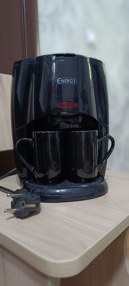 Кофеварка ENERGY EN-601 черная, 450 Вт, 2 чашки