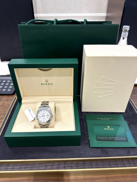 NEW Rolex Datejust Steel With White 126300