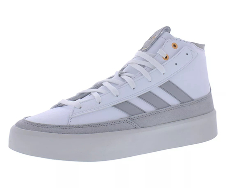 Adidas original oyoq kiyim sotiladi.