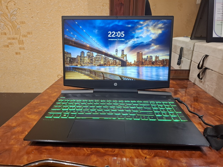 Notebook 2023 hp sotiladi 8gb  ноутбук продаётся  нр 2023 8гб
