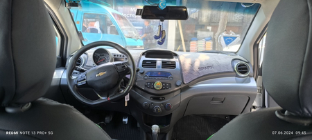 Продается Автомобиль СПАРК 2015 года мотор 1.25. механика