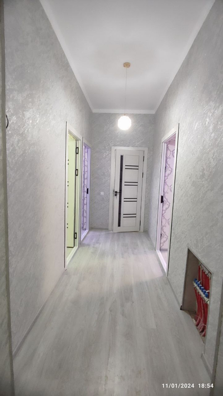 Шикарный Квартира Сотилади 2-хона 4-этаж 60м².Ор 5-Мик Кателный