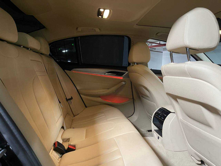 Продается BMW 520i