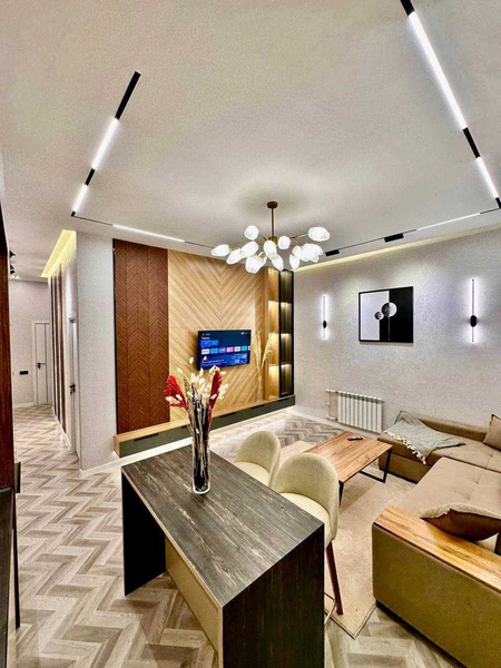 Срочно Продается Квартира с Евроремонтом Высокопотолочка в ЦЕНТРЕ