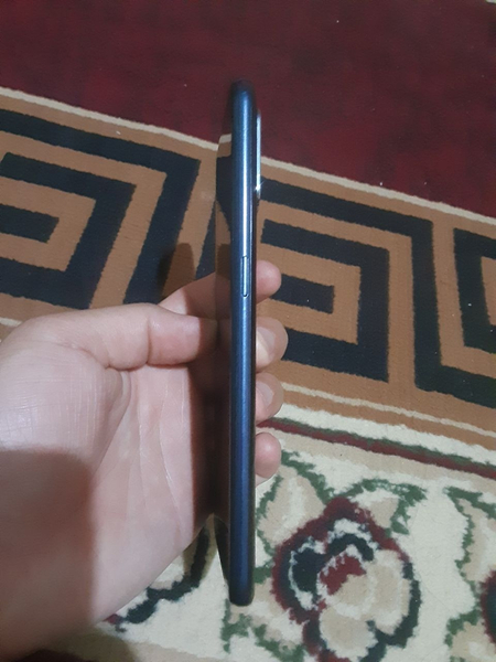 Oppo A 54 emika bumaga
