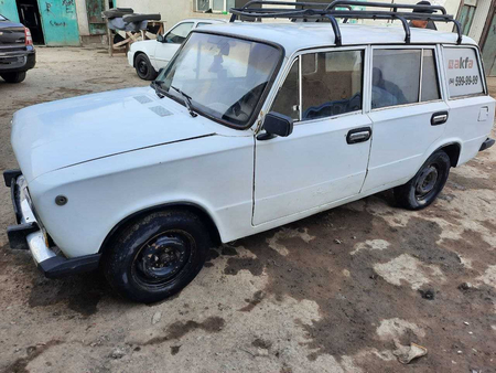 Автомобиль Жигули 2102 в хорошем состоянии