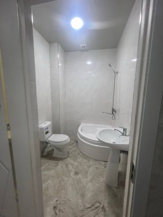 Срочно продам Новый участок Янги-Дархон 6х комн 2.3 сотки под кюч 110&