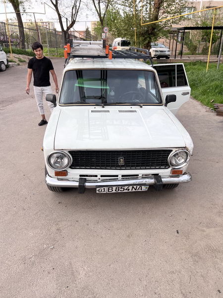 Жигули 2102 сотилади