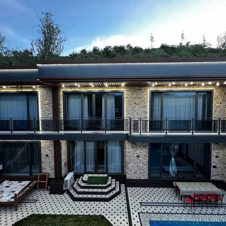 Dacha Manzara / Дача Манзарв