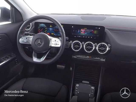 Mercedes-Benz EQA
250 Night-Paket*Kamera*Parkassist*Easy-Pack+