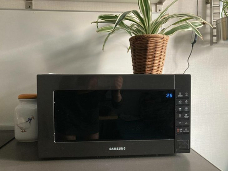 Скидка! Микроволновая печь Samsung ME88SUG