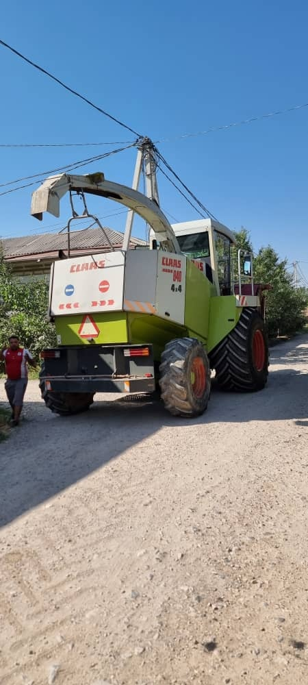 Ягуар комбайн класс 840 4х4