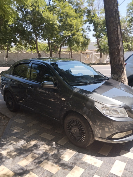Nexia 3 sotiladi