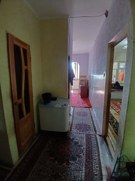Kvartira sotiladi 6mk da 2 xonalik