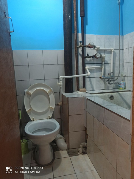 Продается 1 ком бывший общежития Карасу-6