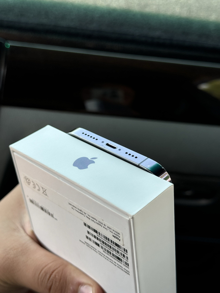 Iphone 14 pro max 733$