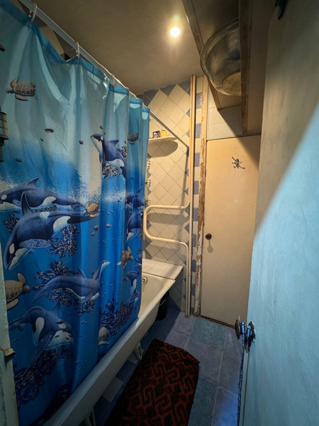 Продаётся на Авиасозлар-4 2ком