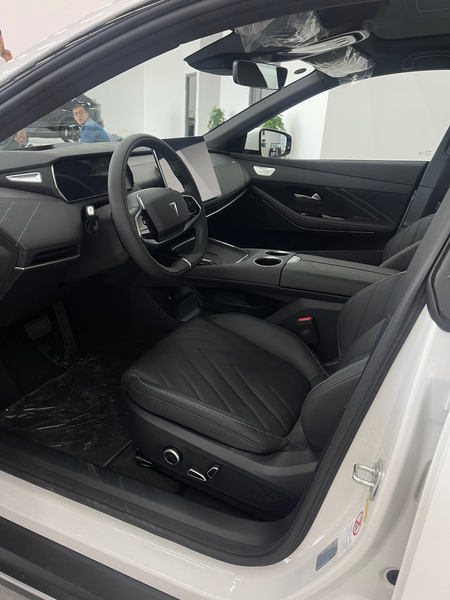 Changan Deepal SL03 Седан