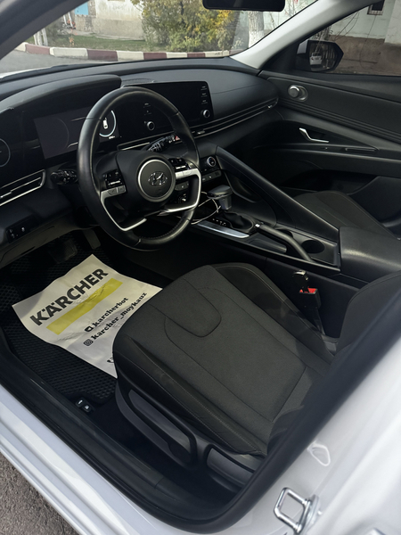 Hyundai Elentra luyk bor 1.6 mator