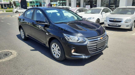 chevrolet onix LS MT