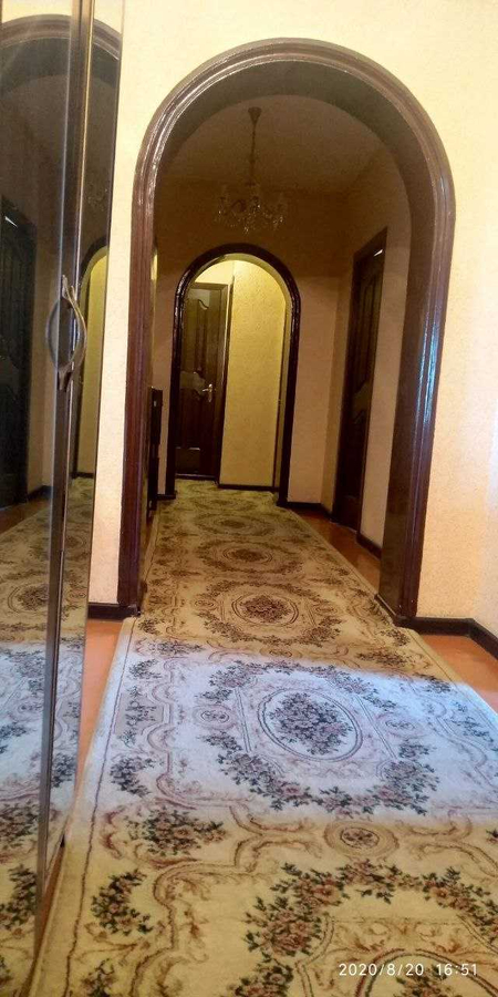 (К108161) Продается 4-х комнатная квартира в Чиланзарском районе.