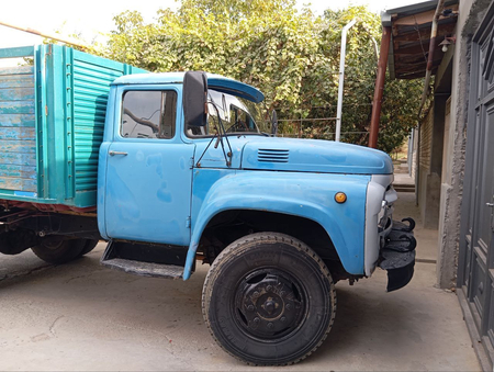 Zil sotiladi 7000$