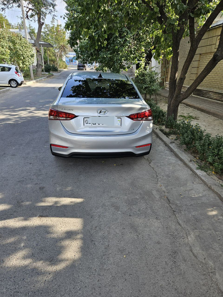 Hyundai Accent (Solaris) FULL