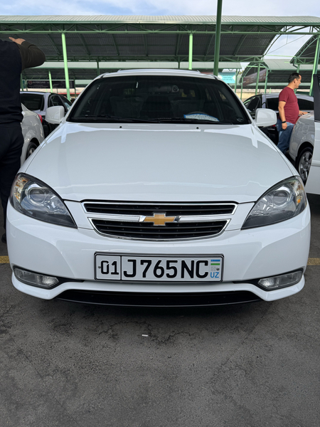 Chevralet jentara 1.5