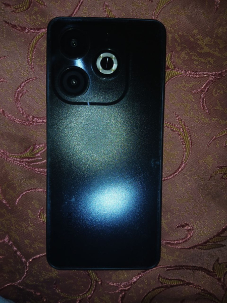 Infinix Smart 8.