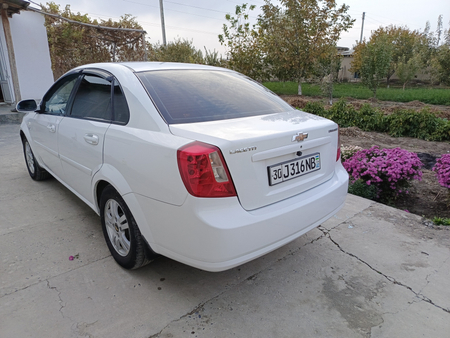 Ласетти 1.8 2009