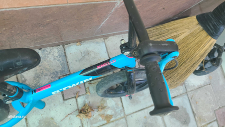Беговел decathlon btwin runride 520