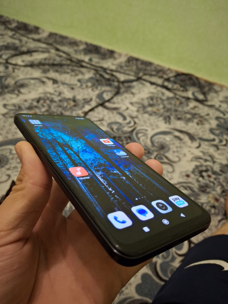 Faqat oladiganlar telefon qilsin!!