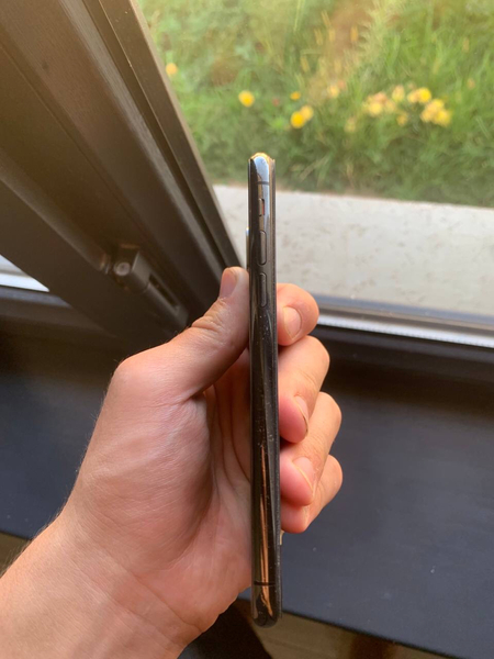 Продаю Iphone X ideal