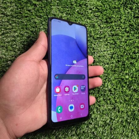 Samsung A03s sotiladi dastavka bor 24/7
