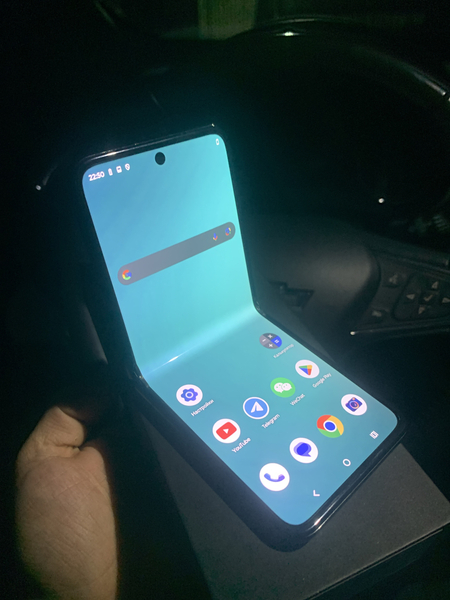 Motorola razr+ 2023