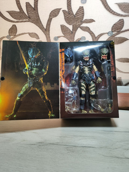 Коллекционные подвижные игрушки NECA