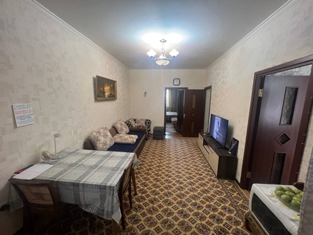 Срочная продажа. Буз 1, (Художников) квартира на 1 этаж 2 комн