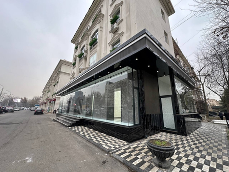 Продаётся офис 71м2 улица Нукусская  / напротив бутик Гламур